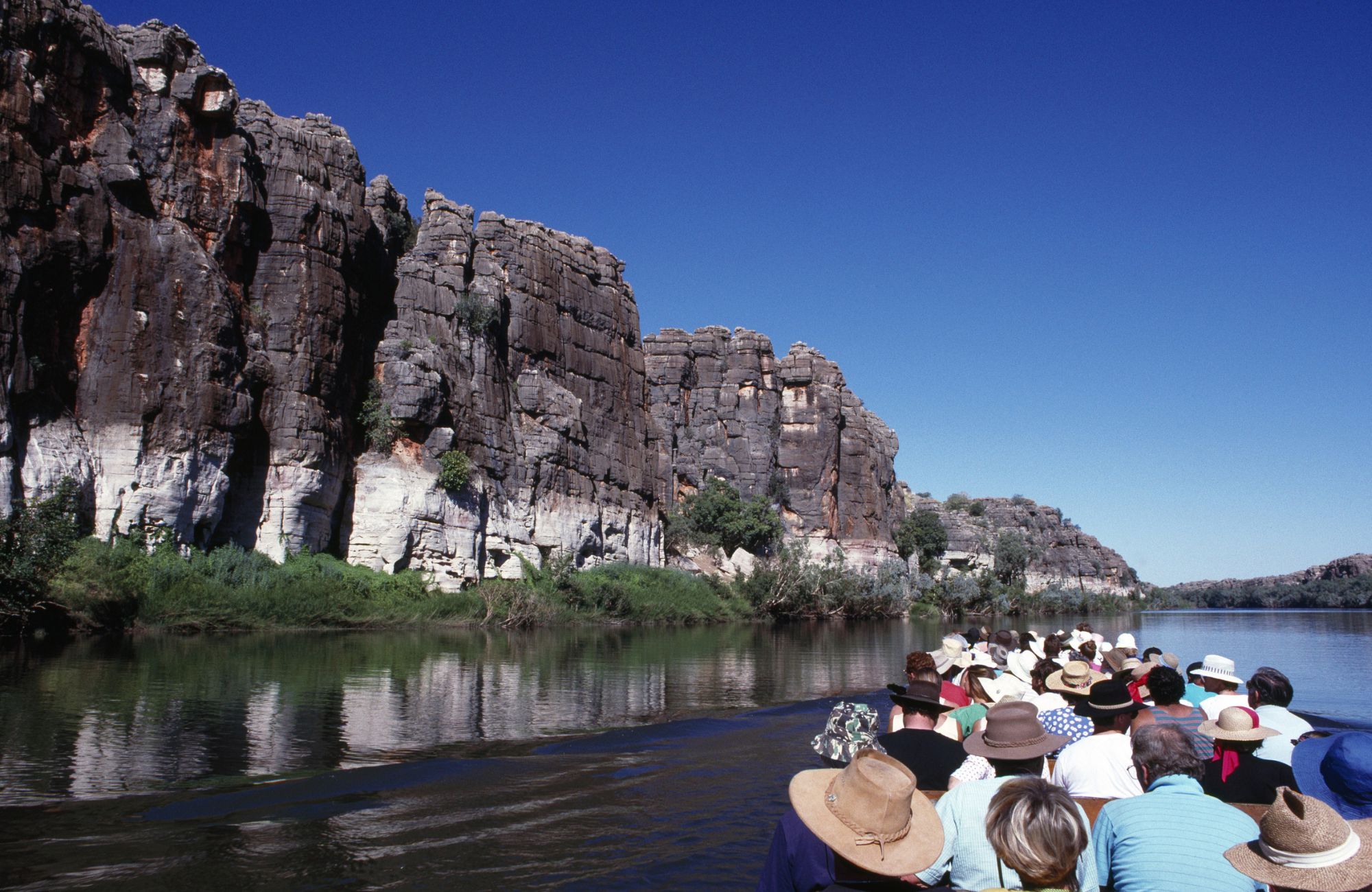 The Benefits of Escorted Tours - Lovemytrips.com